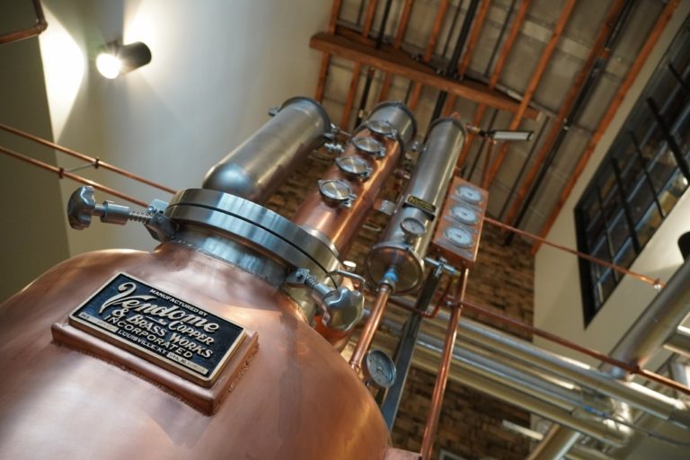 Log Still Distillery - Tasting Room with Vendome Copper & Brass Works ...