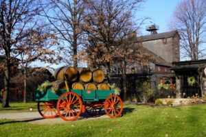 Bourbon Crusaders Partner with Maker’s Mark Distillery for 2024 Charity ...