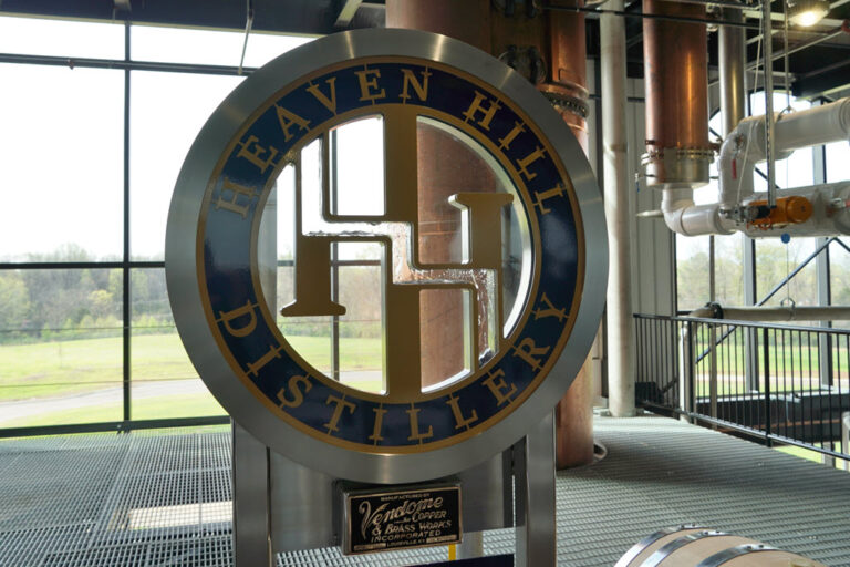 Heaven Hill Fills its 1st Barrel of Bourbon in Bardstown in 29 Years as ...