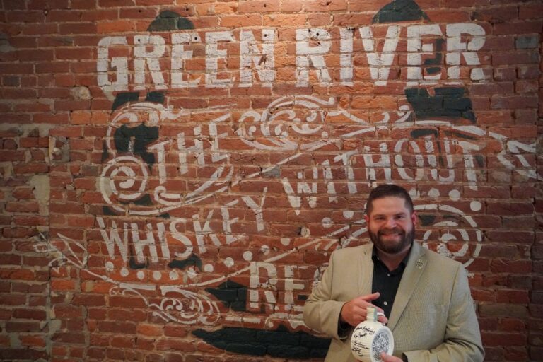Green River Distilling Opens Visitor Experience on Louisville’s Whiskey ...